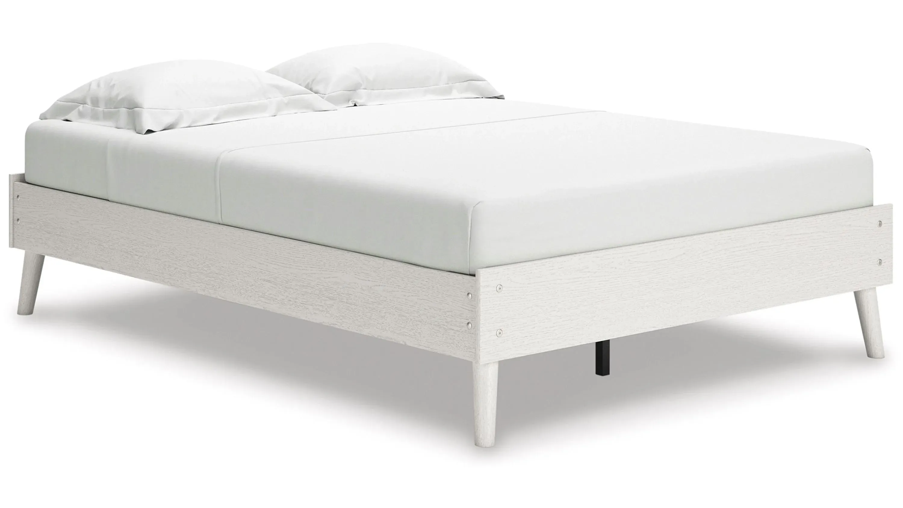 Aprilyn Platform Bed | Raymour & Flanigan