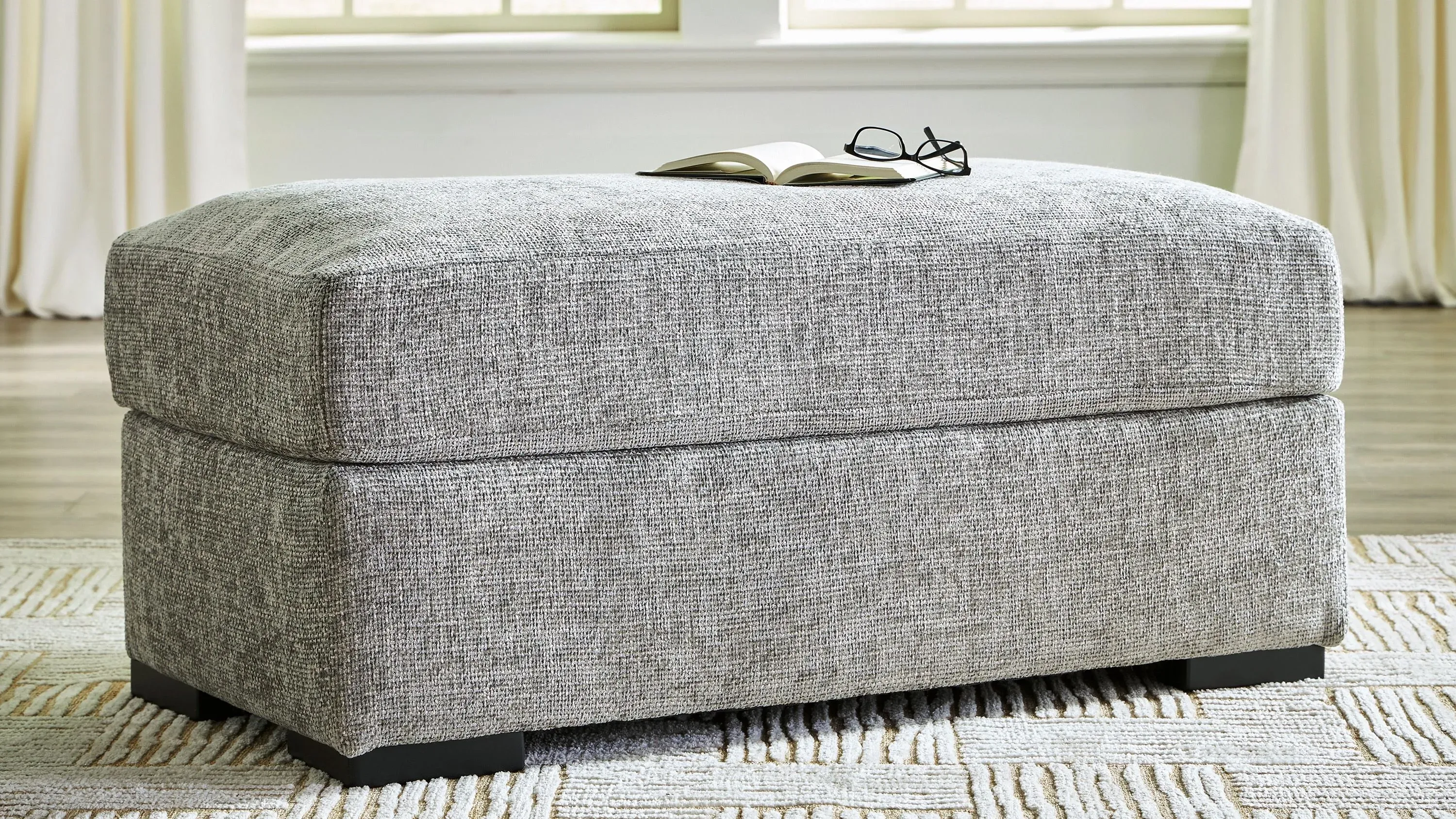 Dunmor Ottoman | Raymour & Flanigan