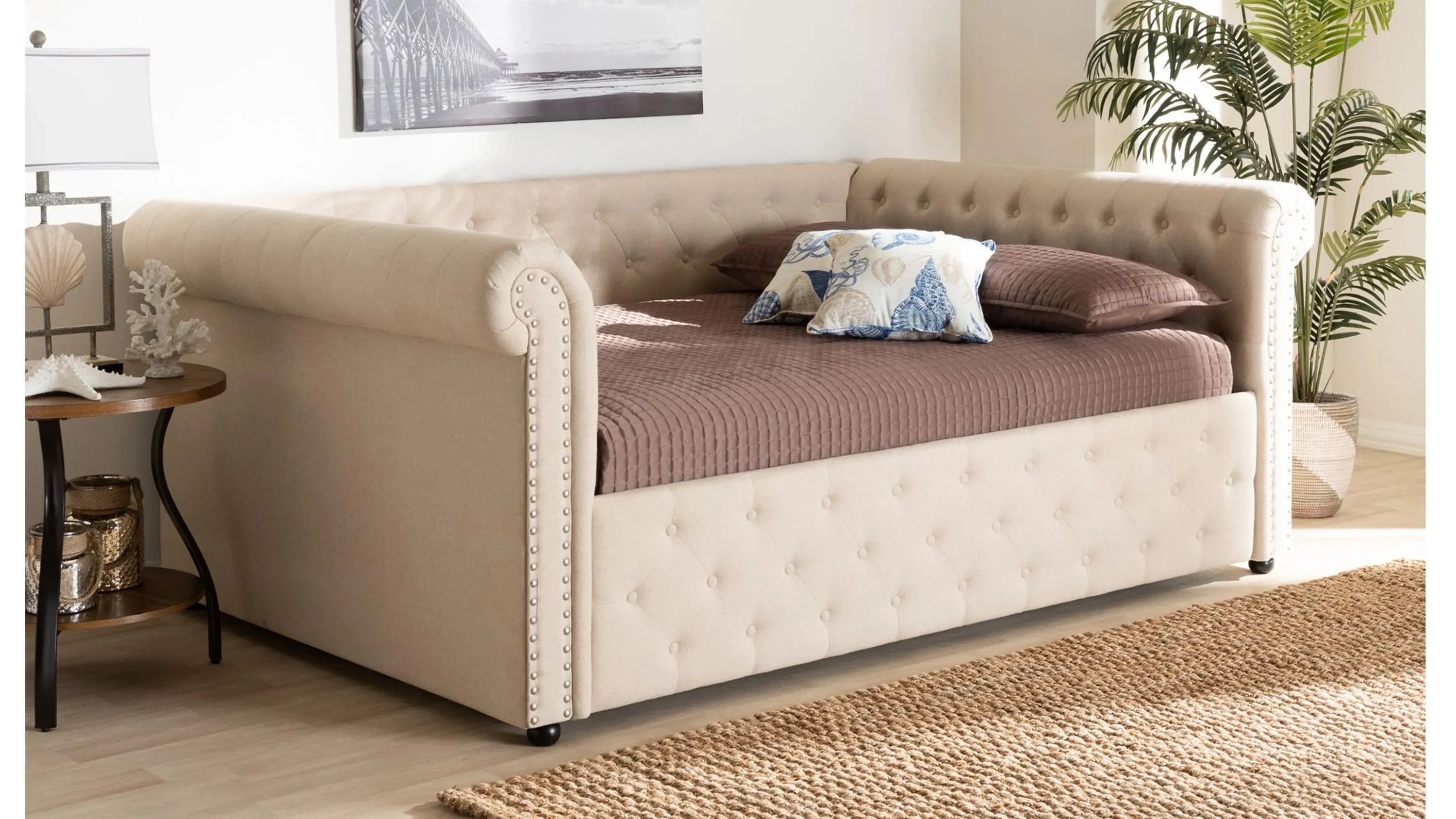 Mabelle Daybed Raymour Flanigan