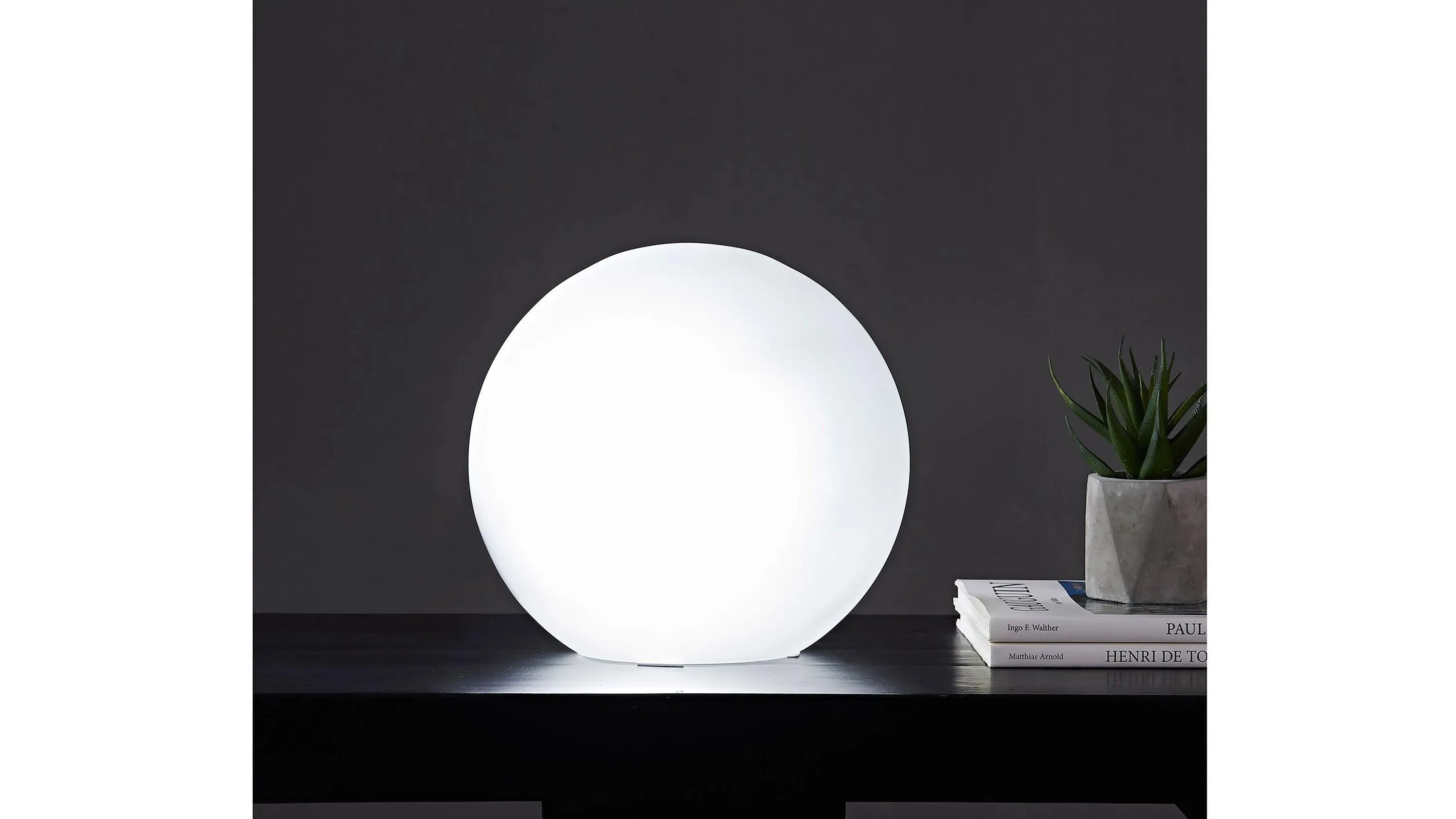 Stark Daylight Table Lamp | Raymour & Flanigan