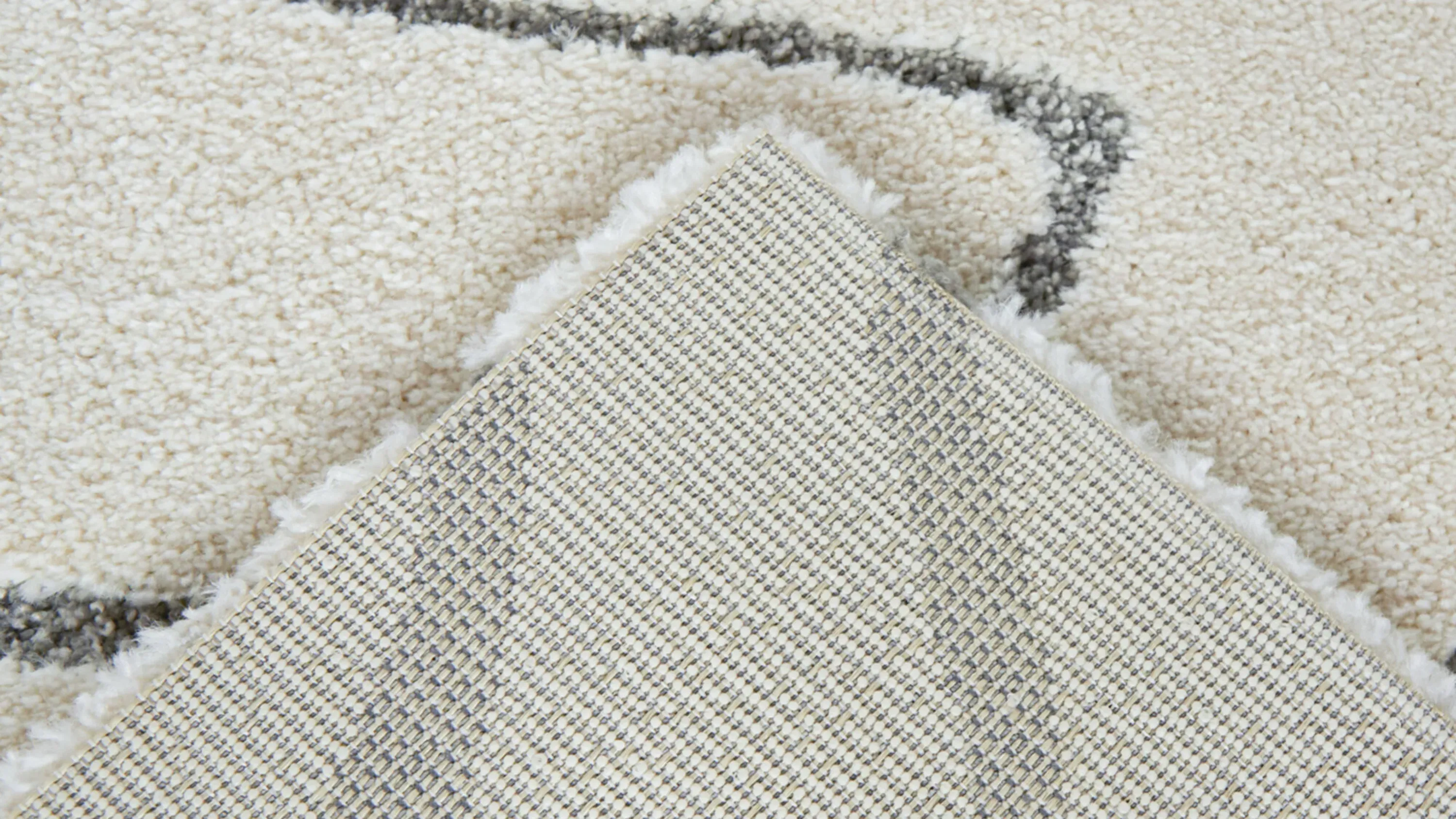 Kara Area Rug | Raymour & Flanigan