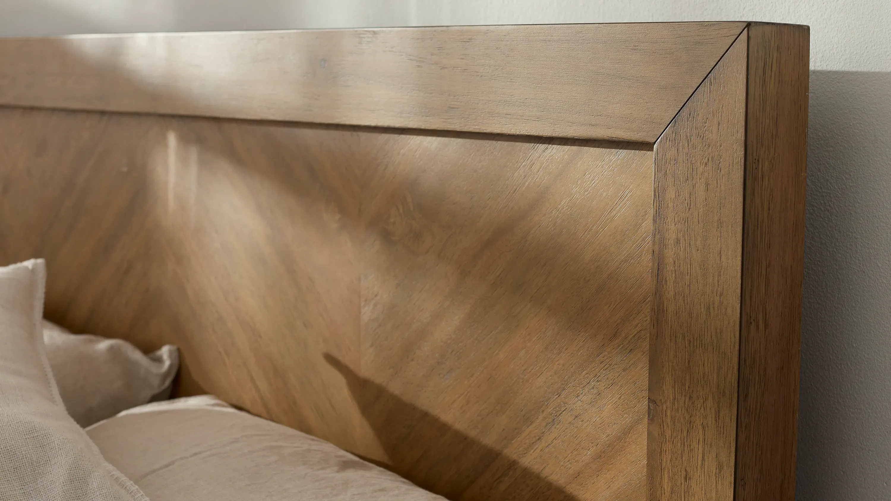 Raymour flanigan platform bed store