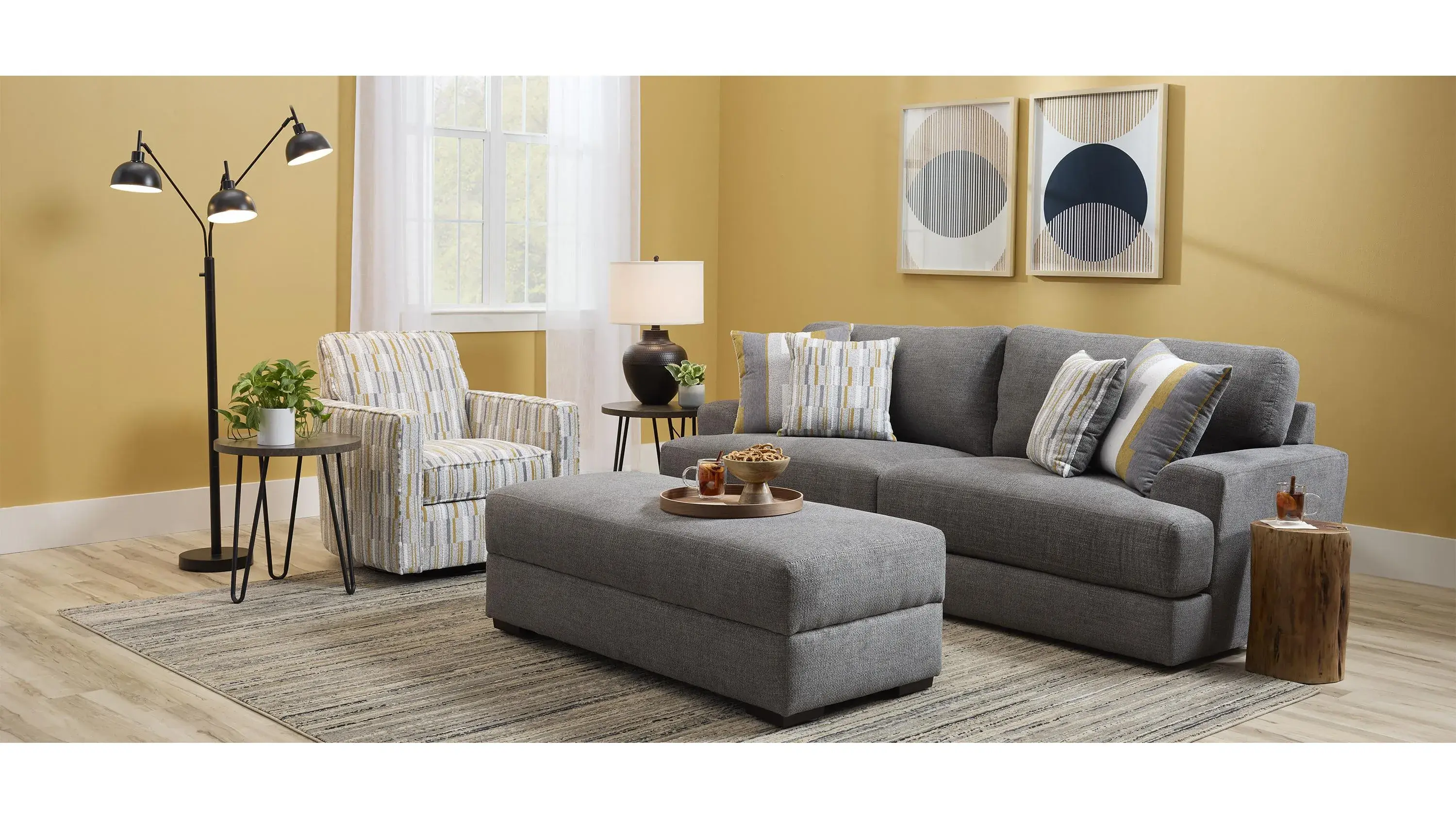 Sundera Swivel Chair | Raymour & Flanigan