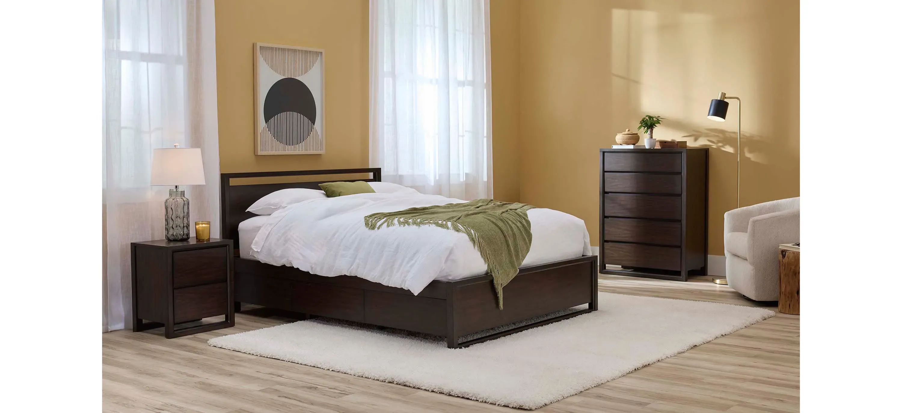 Aversa Bedroom Chest Raymour Flanigan