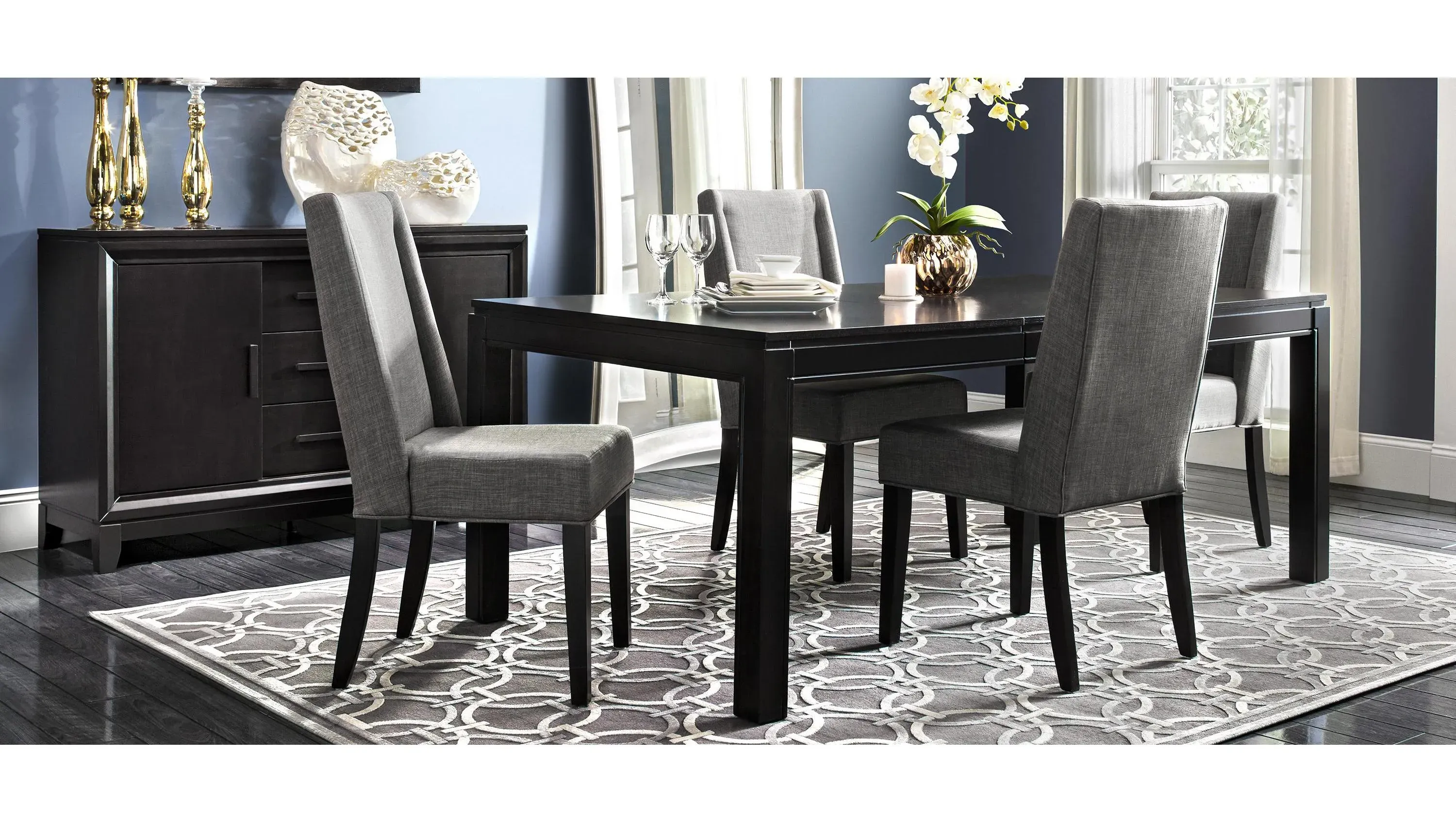 logan dining table