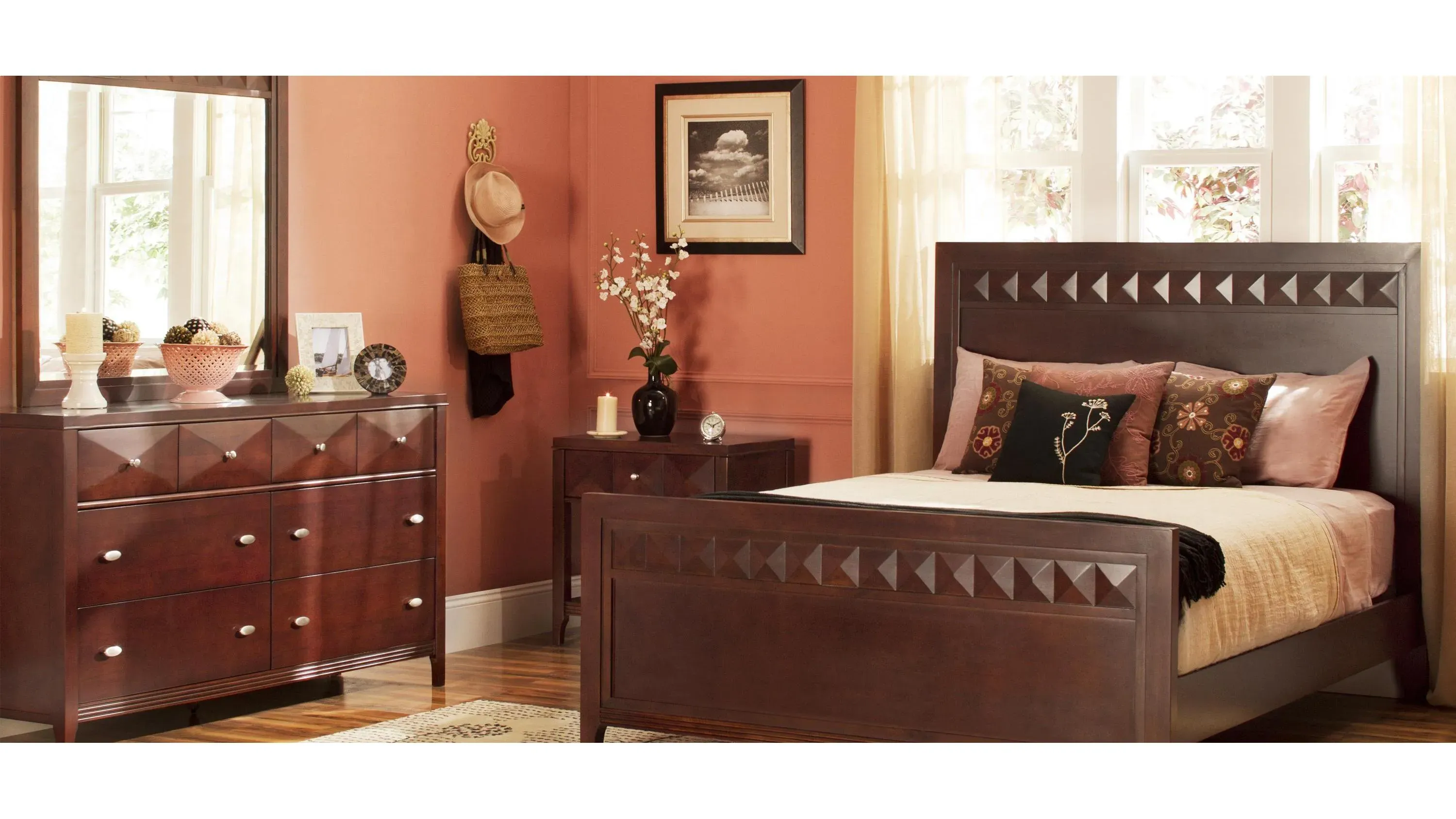 Shadow Panel Bed