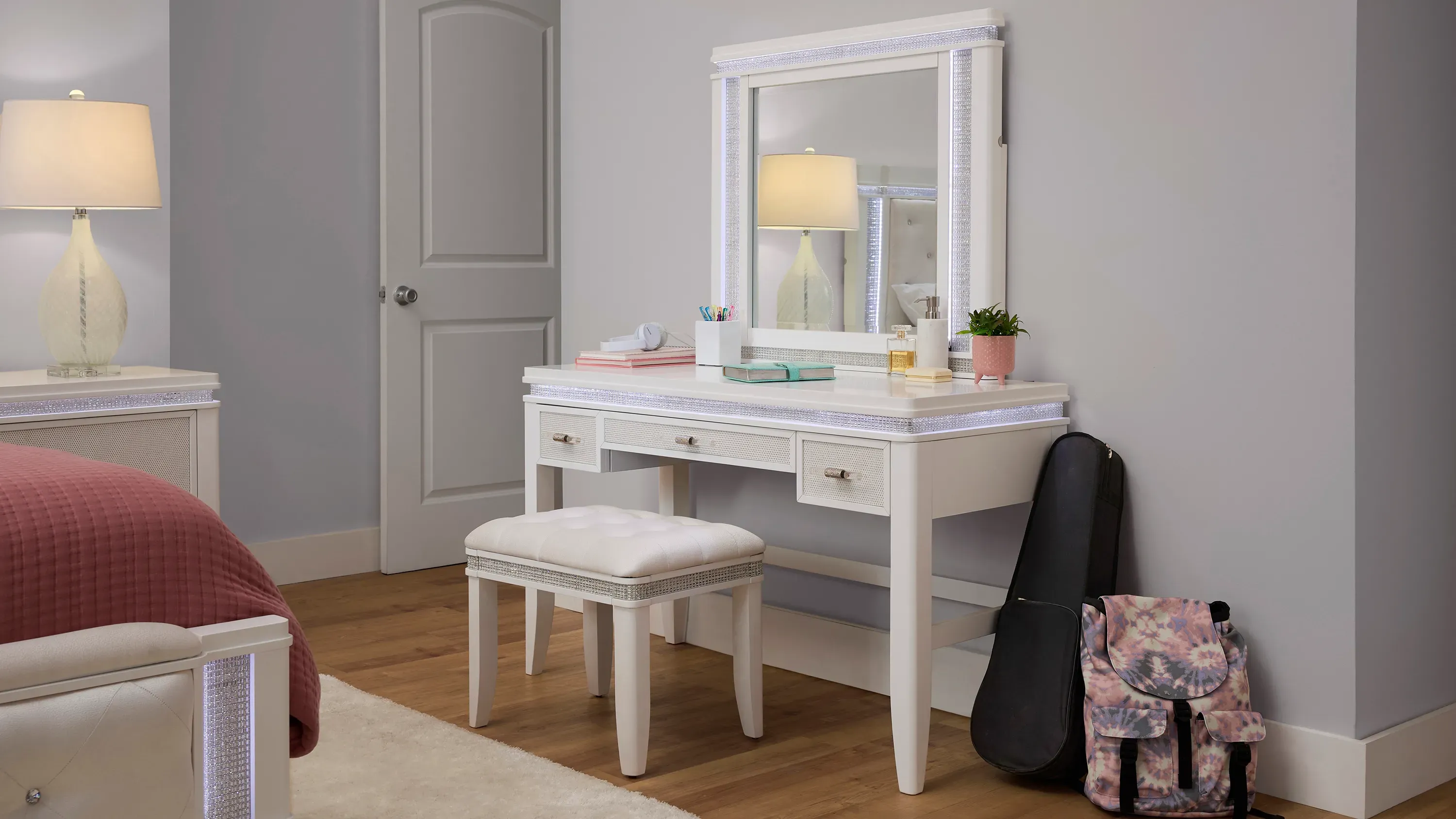 elise dressing table stool