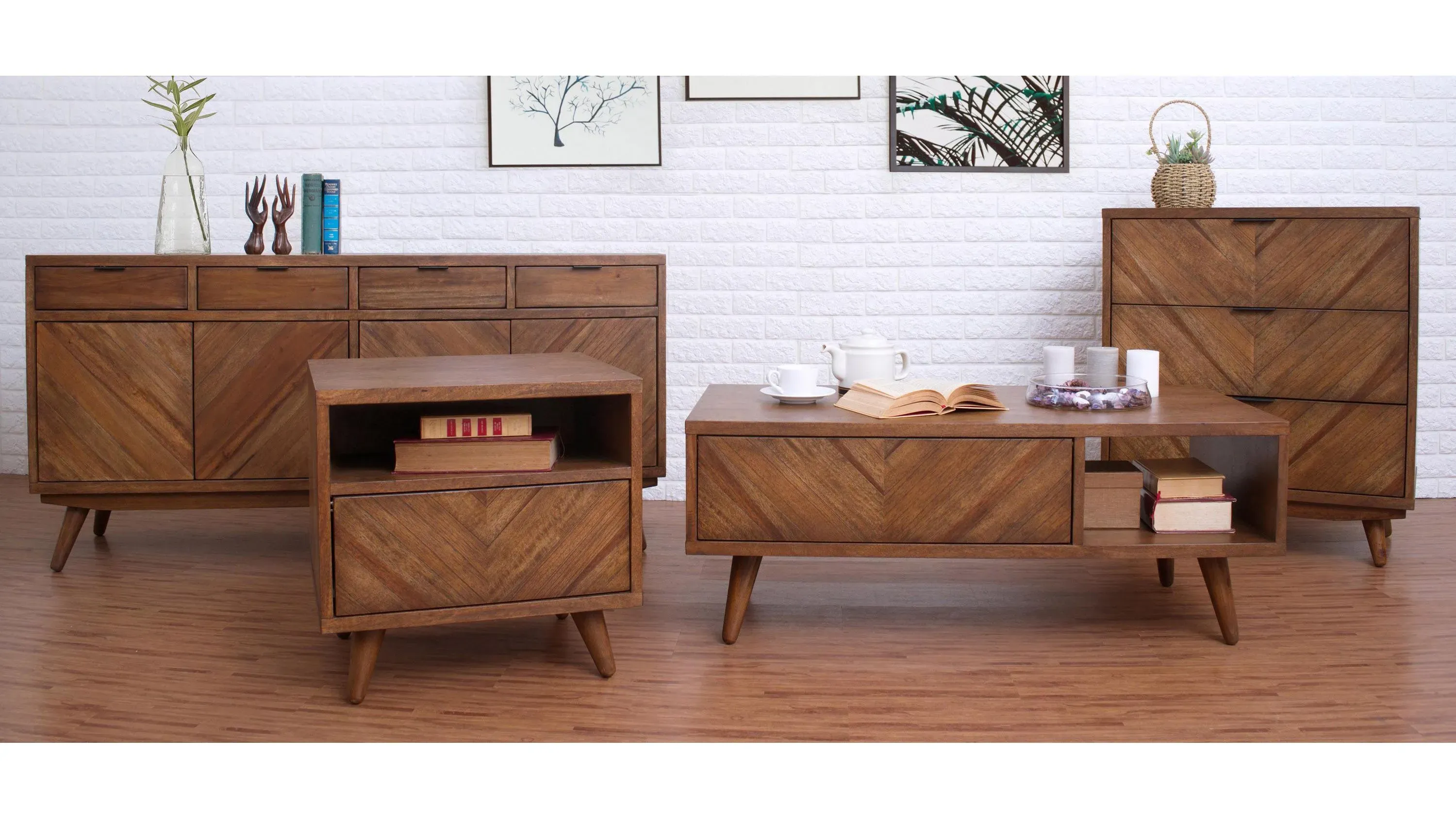 Chevron drawers store