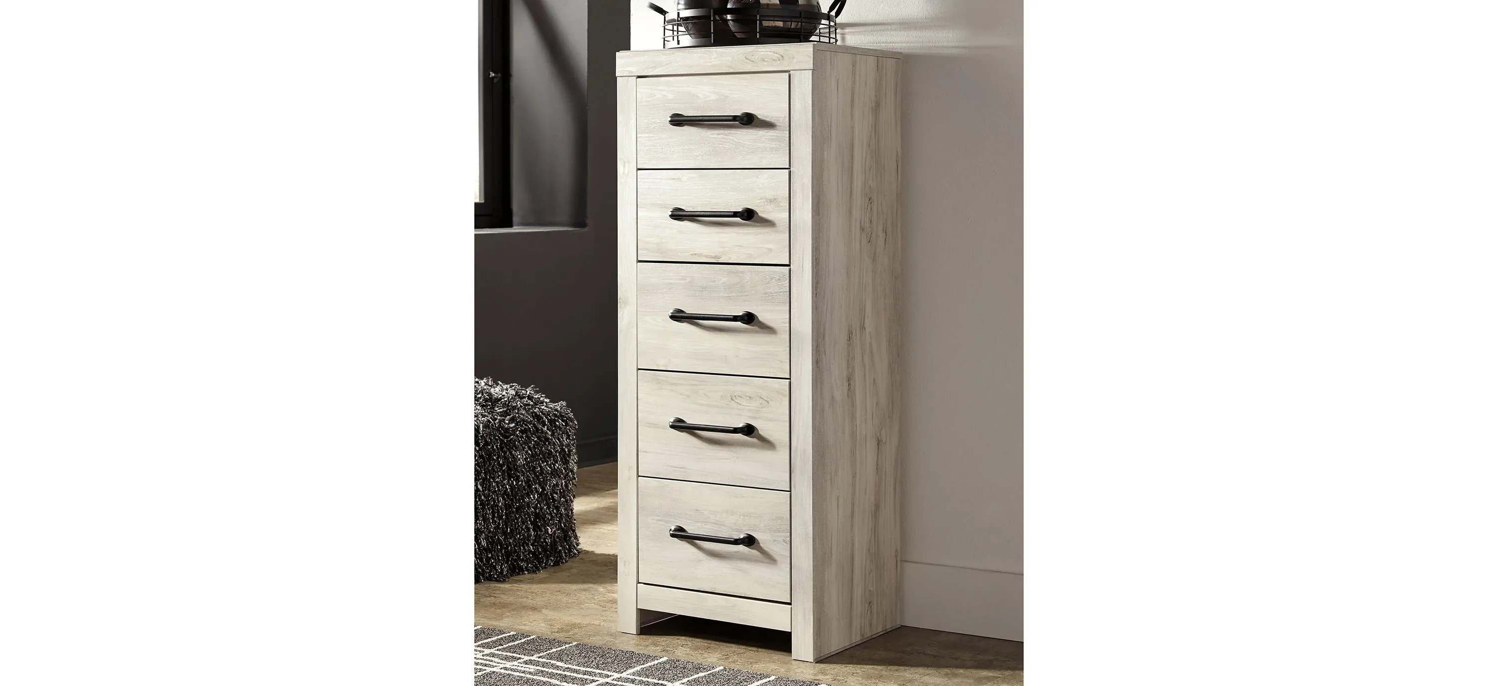 Luna Narrow Chest Raymour Flanigan