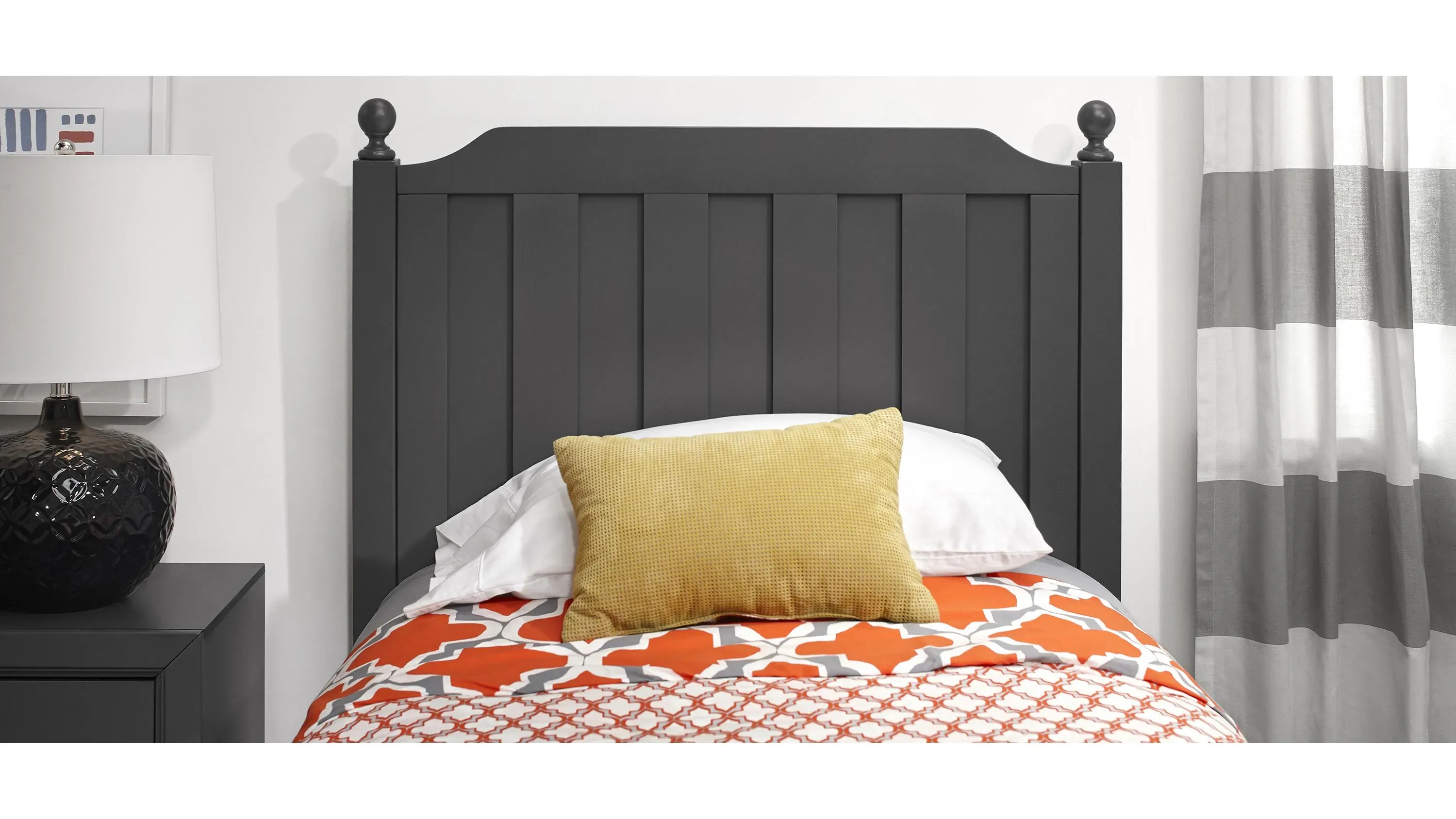 Ashcraft Bed | Raymour & Flanigan