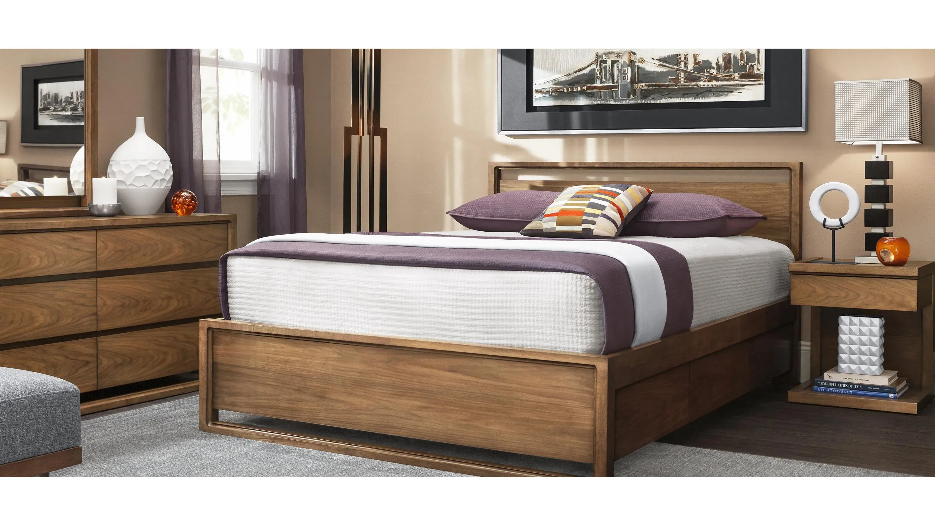 Queen bed raymour flanigan store