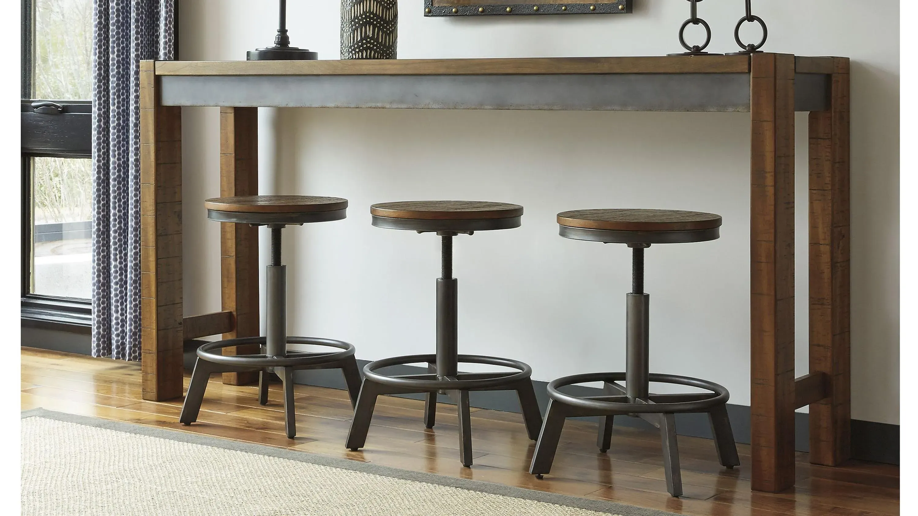 | Raymour & Flanigan