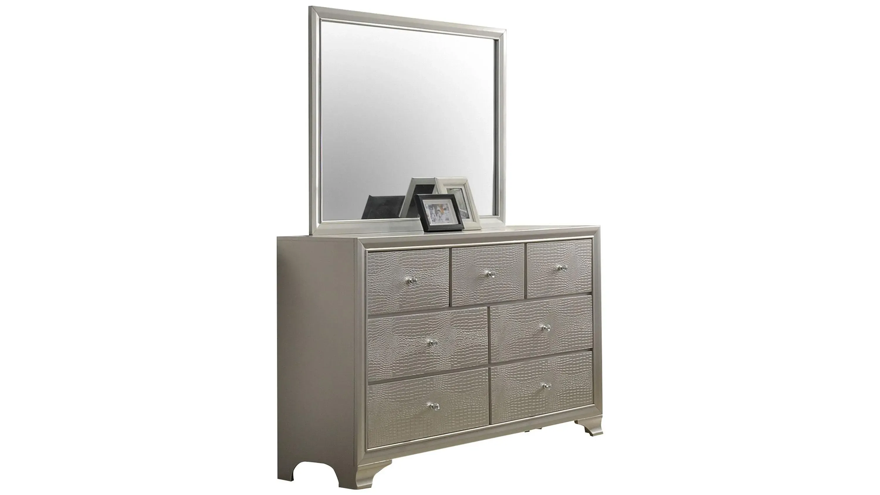 Lyssa 4-pc. Bedroom Set | Raymour & Flanigan