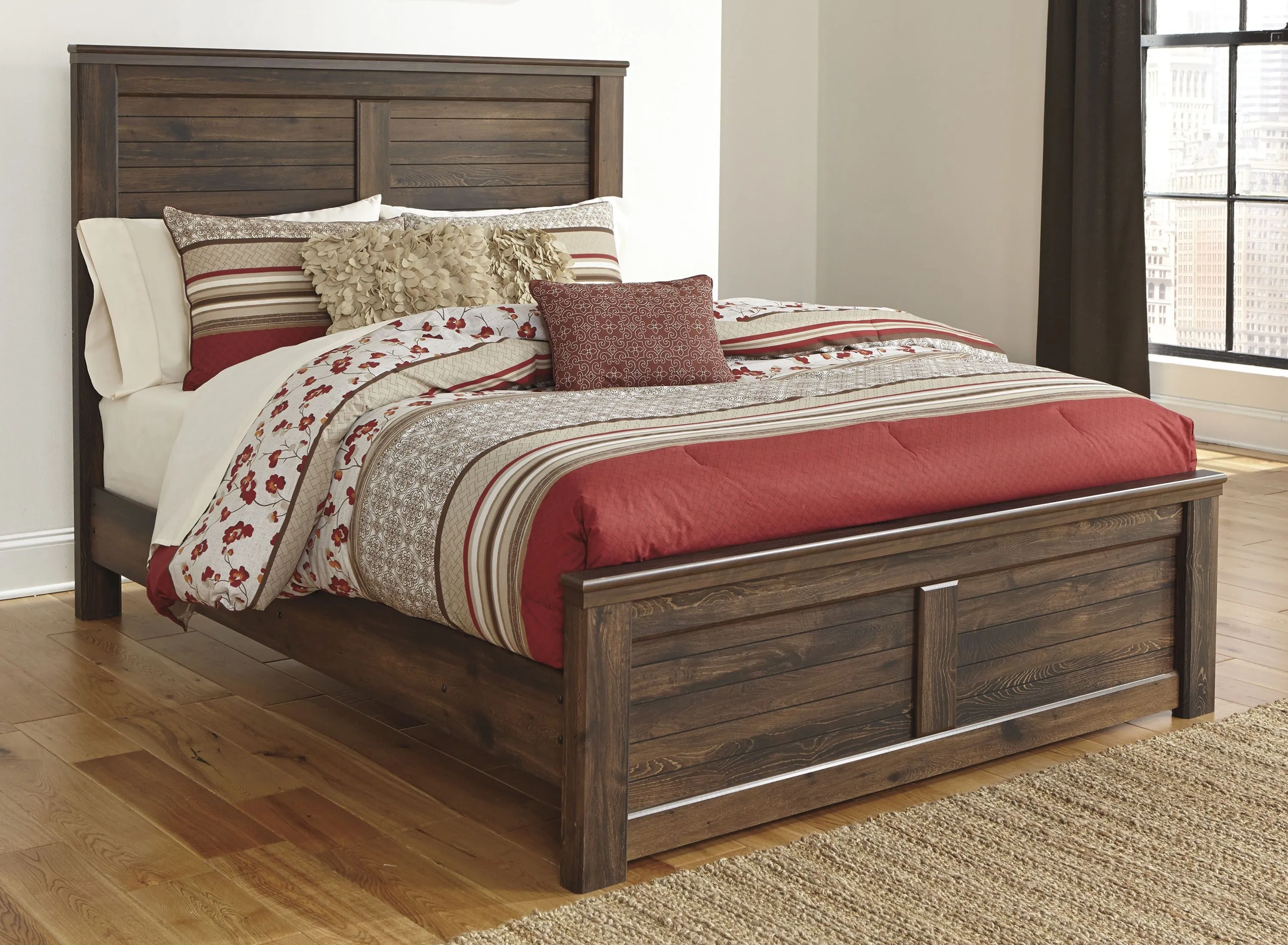 Quinden Panel Bed | Raymour & Flanigan