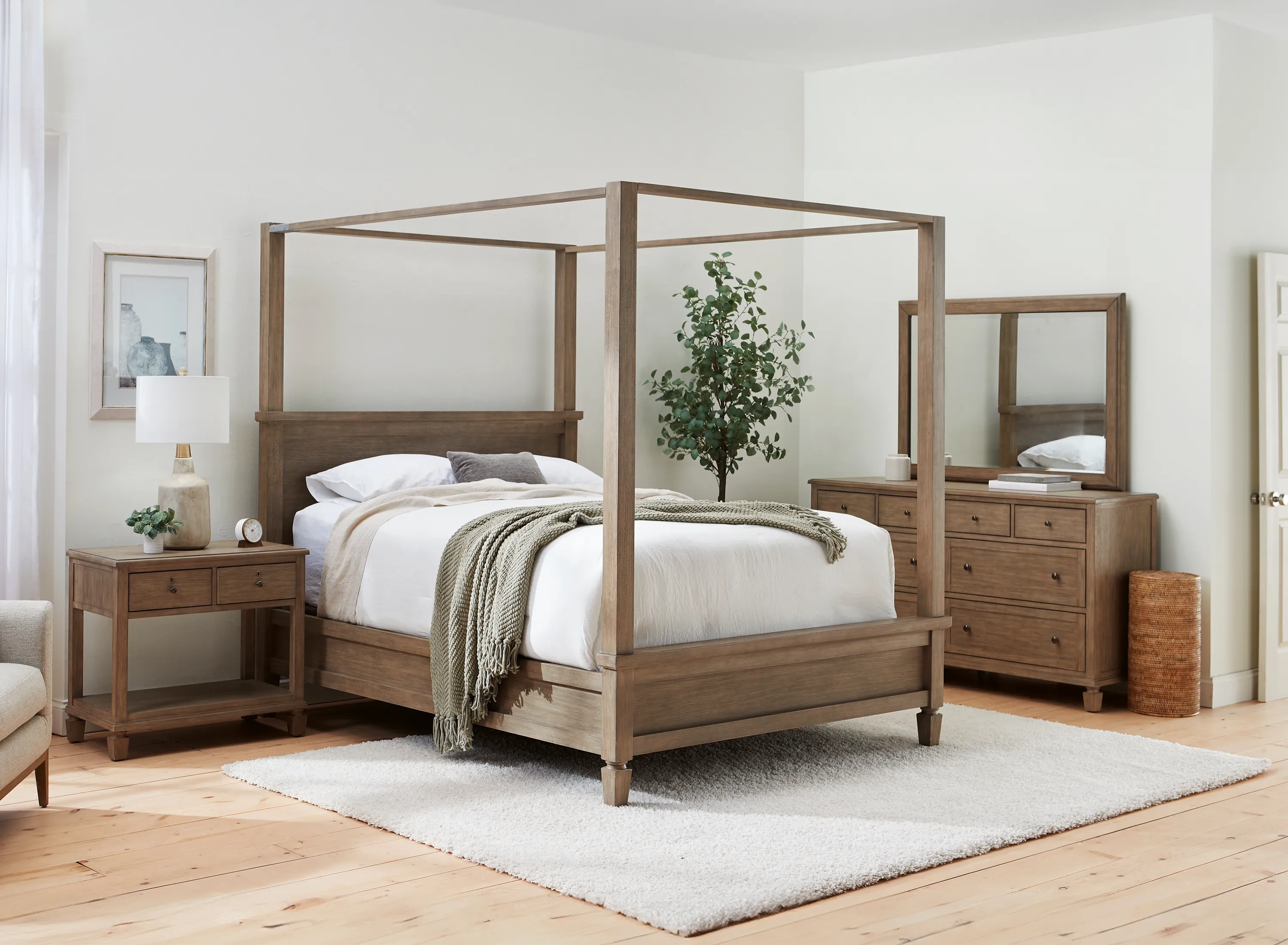 Auberge 4 pc. Convertible Bedroom Set